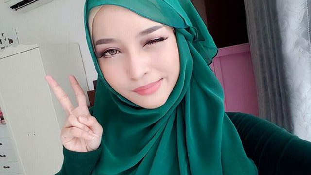 Joy Revfa Sudah Beberapa Kali Dilamar Lelaki | SINAR