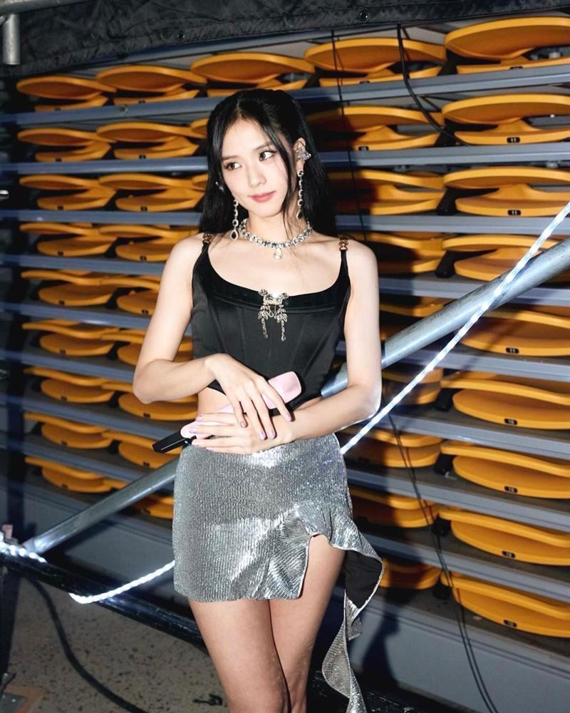 BLACKPINK巡演超劳过度？JISOO淋巴肿大 | GOXUAN