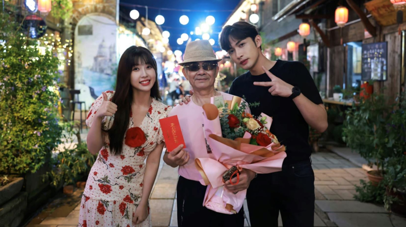 虞书欣亲爷爷惊喜客串《两个人的小森林》帮孙女助攻！ | GOXUAN