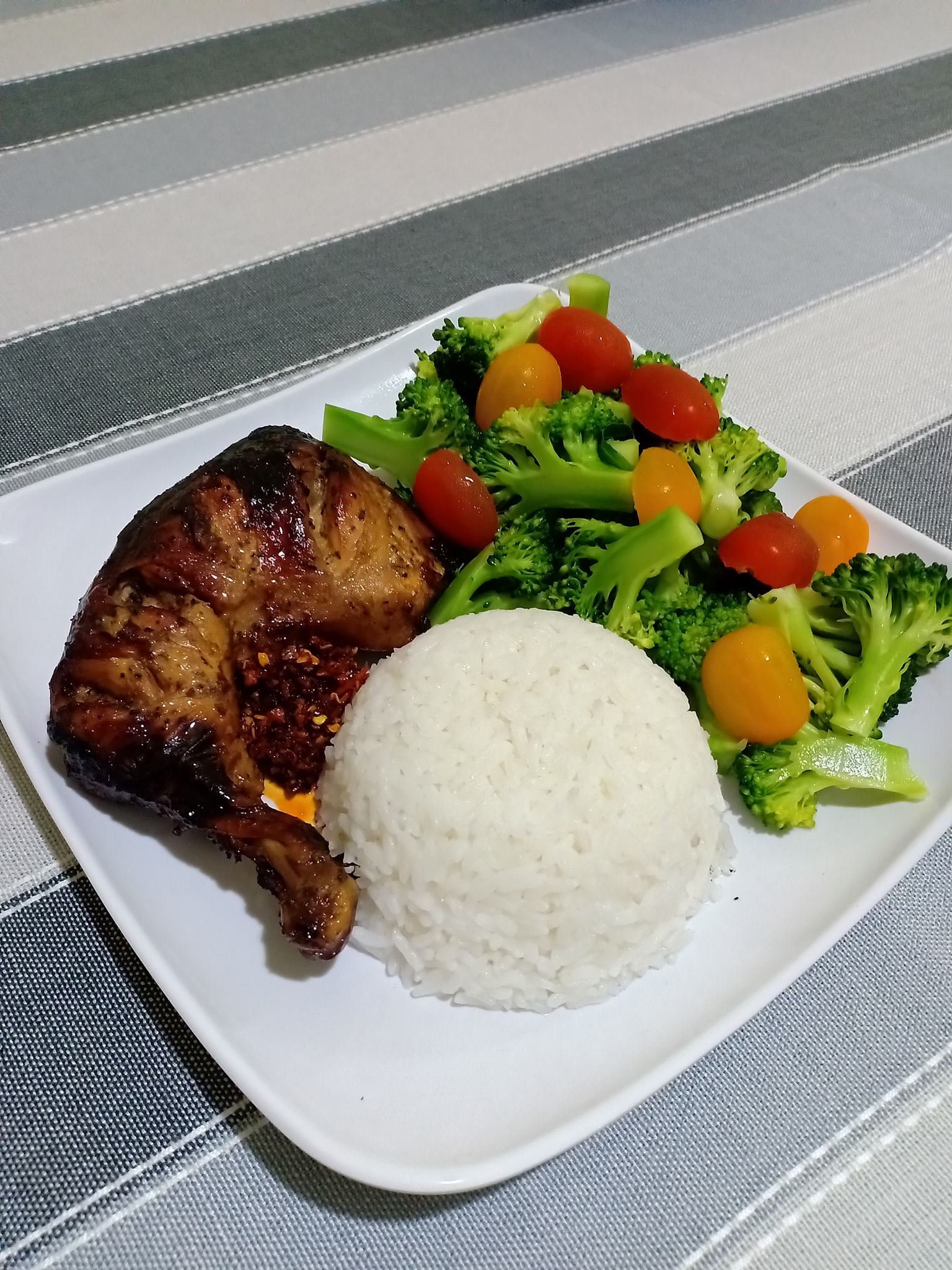 Msian Woman Says ‘Quarter-Quarter-Half’ Diet Helped Her Lose 13kgs In 3 ...