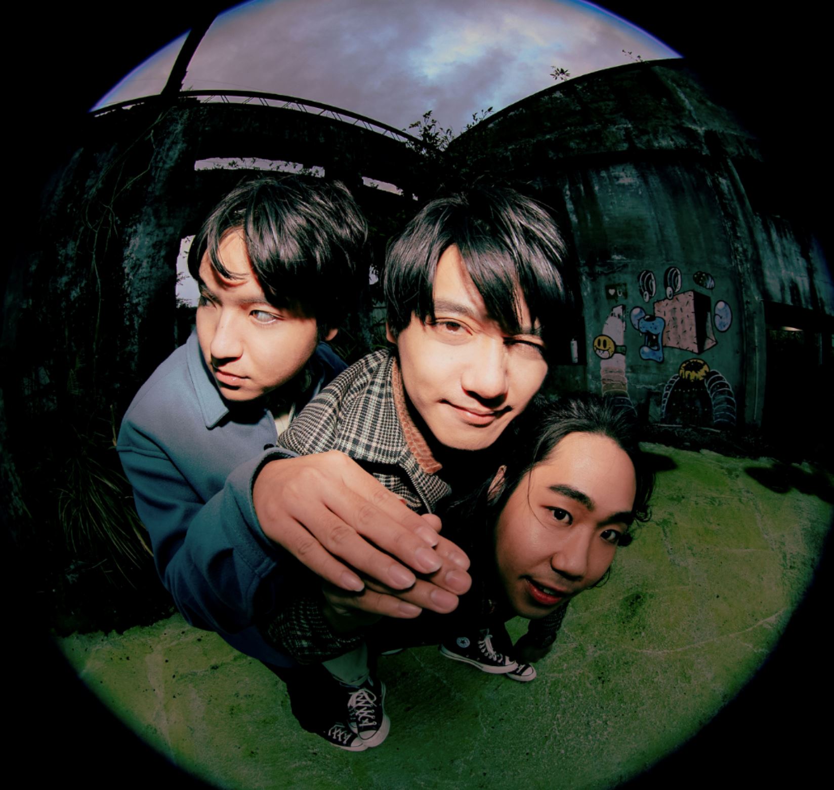 ⚠️首届华语独立音乐节CLANG克浪617登场 ️7组乐团歌手接力飙唱 还有快闪书店塔罗牌占卜等 | MY