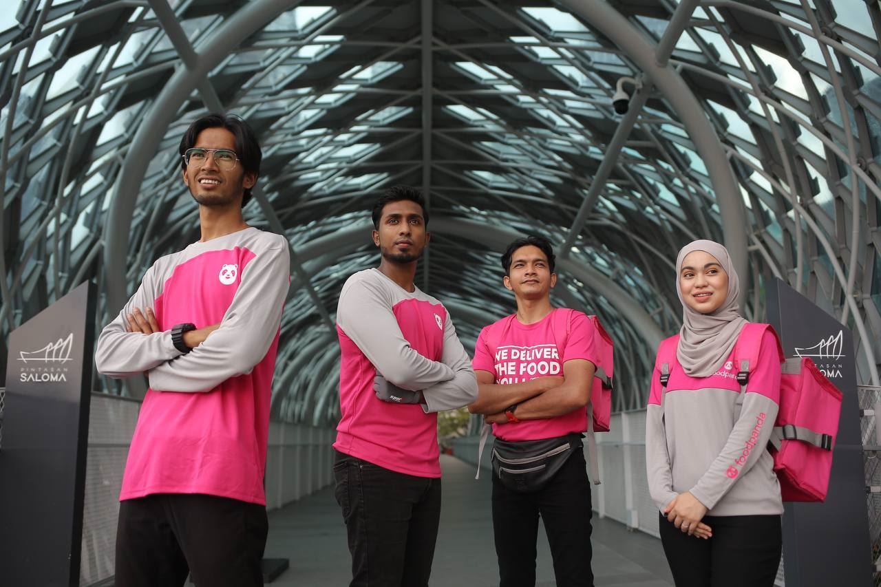 Earn RM400 Bonus & Win RM3,000 Gold Bar By Becoming A foodpanda Rider