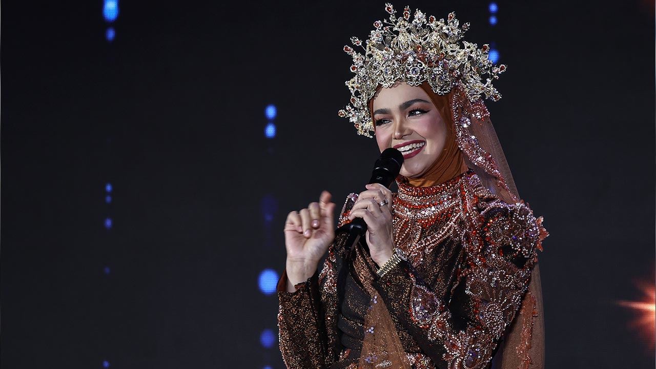 Siti Nurhaliza Umum Konsert Mega di Stadium Nasional Bukit Jalil ...
