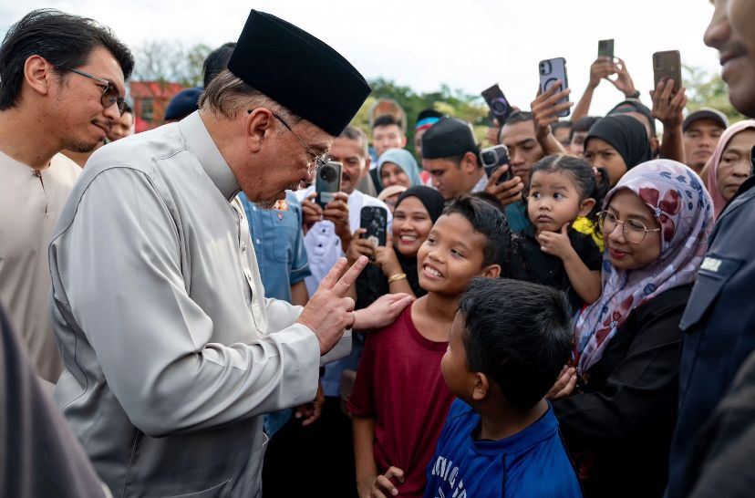 Tandas SK Long Jaafar Dibaiki Dua Hari Selepas Murid Adukan Kepada PM ...
