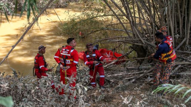 Operasi Cari Jasad Sabari Baharom Ditamatkan | SINAR