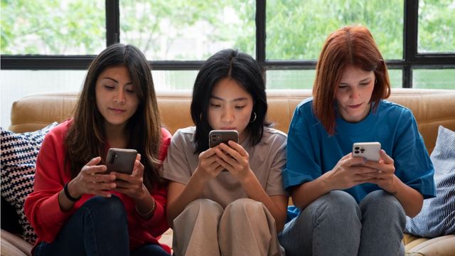 “Budaya ‘Flex’ Harta Di Sosial Media Punca Jadi Desakan Sosial ...