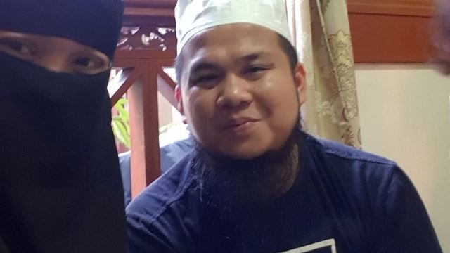 Ebit Lew Berkongsi Kisah Dan Perasaan Sedihnya Tatkala Isteri Hamil Diceraikan | ZAYAN