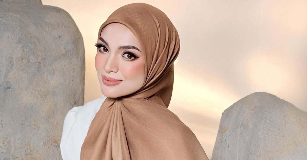 “Pernah Terfikir Buka Tudung, Tapi Allah ‘Tegur’...” – Amyra Rosli Kongsi Ujian Istiqamah | ZAYAN