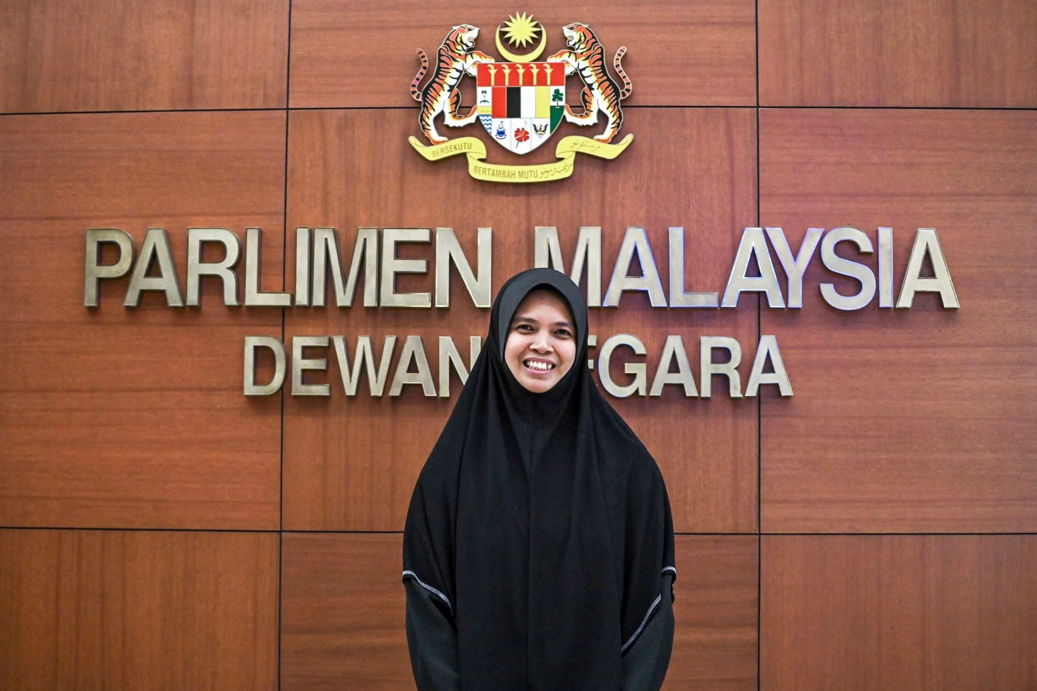 Siapakah Ustazah Marhamah Rosli? Timbalan Menteri Hal Ehwal Agama Yang ...